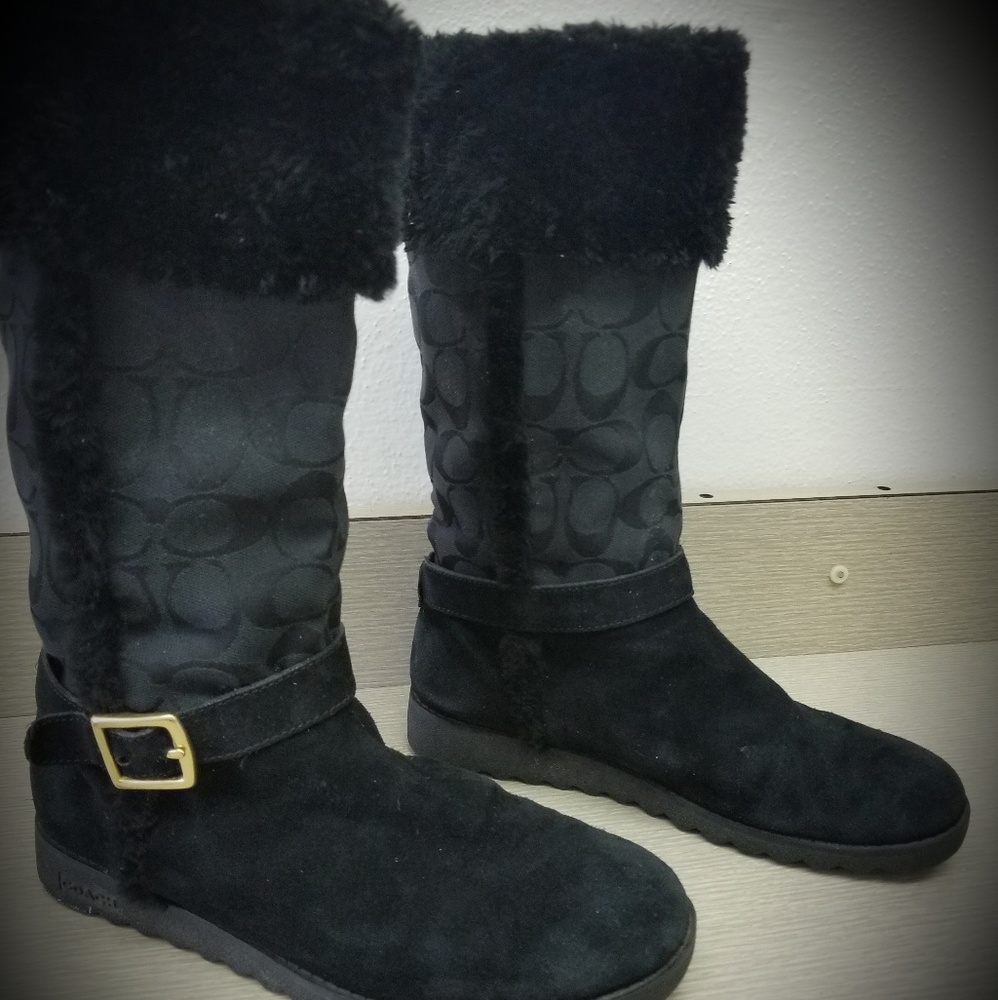 Coach Womans Deann Suede Signature Boots - Gem